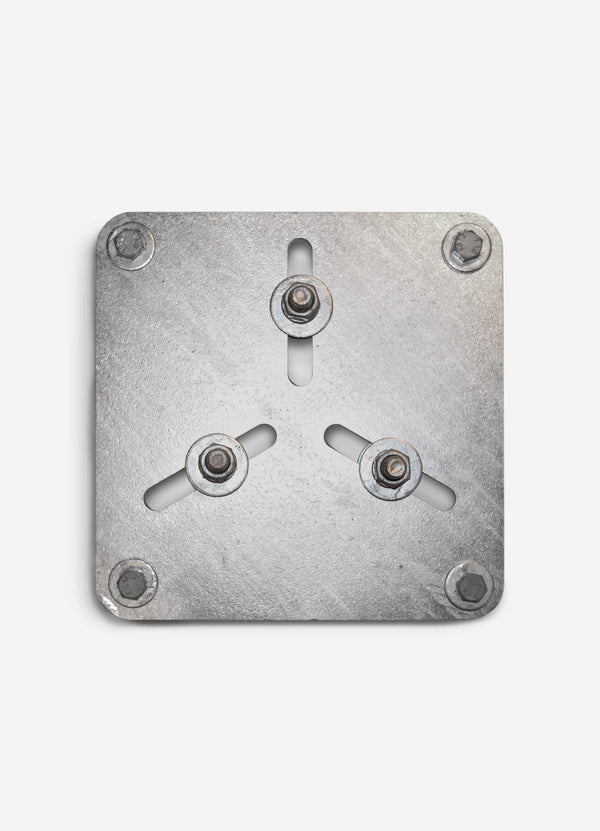 3 Bolt Triangular Universal Beacon Mount + Hardware - Remus Tower Service